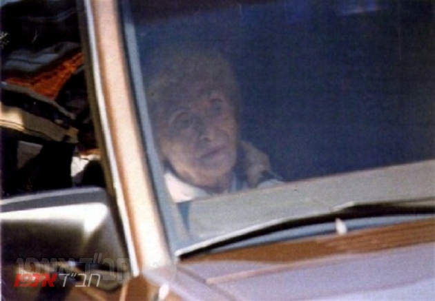 Rare Photos of the Rebbetzin - Chabadinfo.com