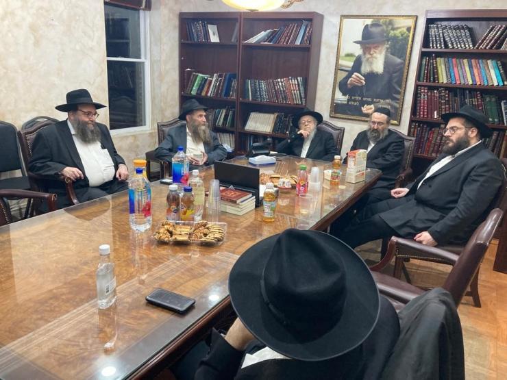 Disputes To Be Mediated Under the Beis Din - Chabadinfo.com