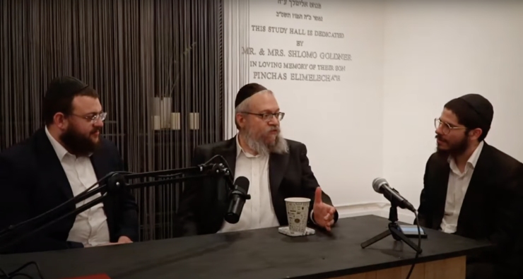 Listen: Greeting Moshiach Podcast Hosts Rabbi Reuven Wolf - Chabadinfo.com