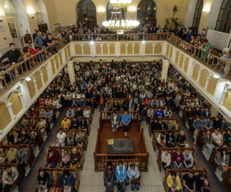 Shuls Across Russia Illuminate Jewish Heritage During “Night of Museums ...